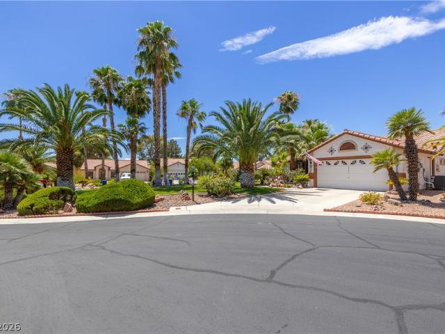 5521 Cranwood Court