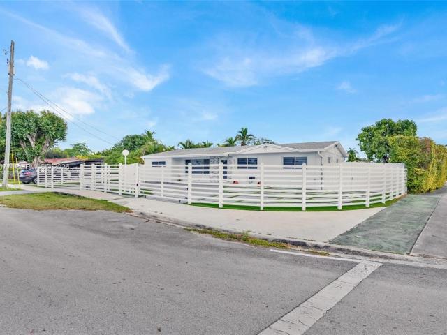5521 SW 104th Ave, Miami, FL 33165 | MLS #A11970 | Compass