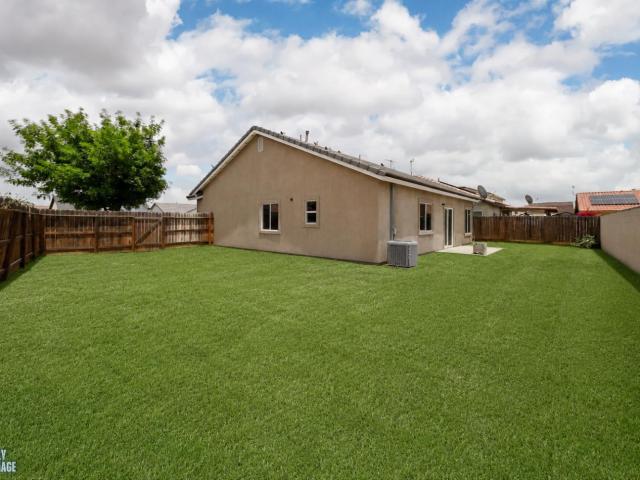 5521 Sawgrass Court
