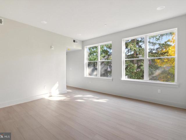5521 Wayne Ave, Unit 307, Philadelphia, PA 19144 | MLS #PAPH2575