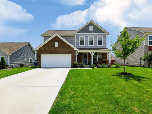 5521 Woods Pointe Drive