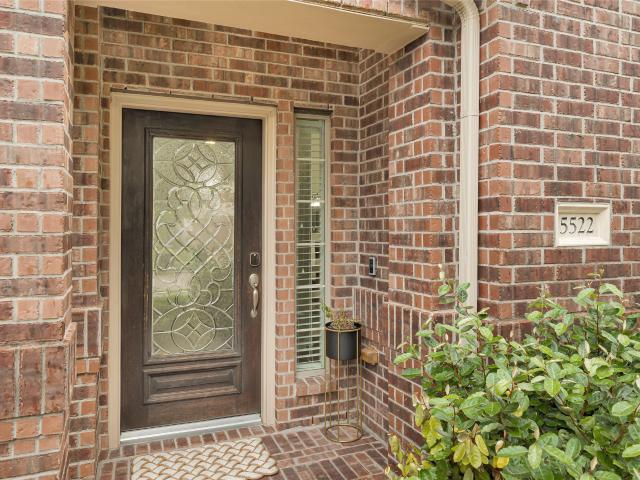 5522 Little Creek Court