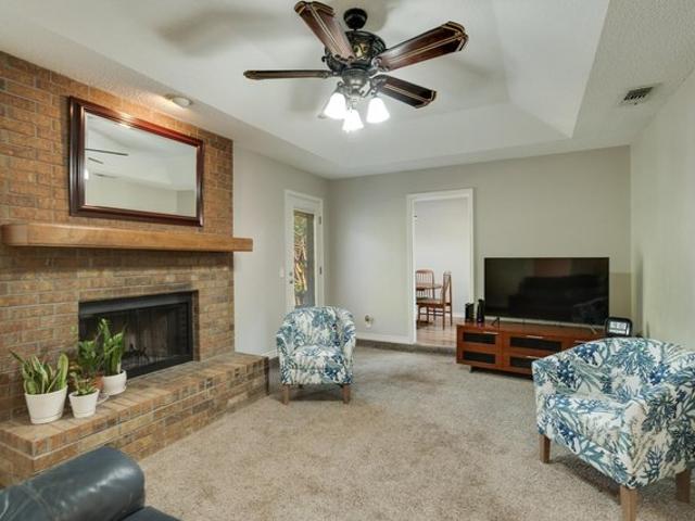 5522 Rhone Dr, Wichita Falls, TX 76306