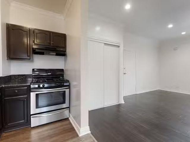 5522 Sierra Vista Avenue, Unit 7, Los Angeles, CA 90038 MLS #.