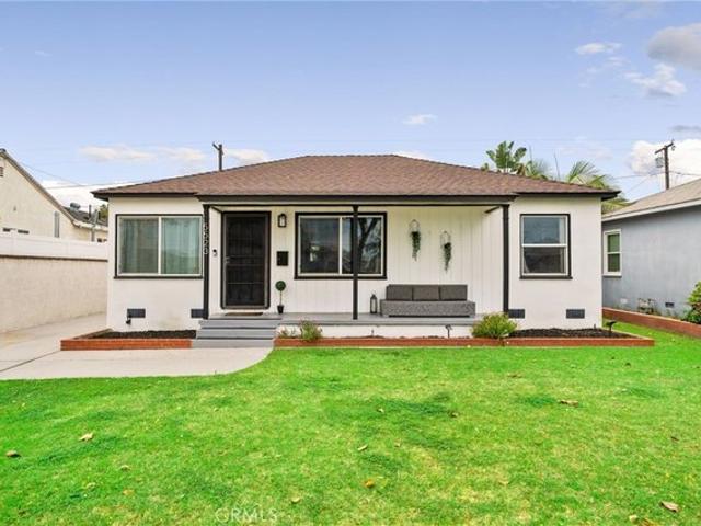 5523 Lakewood Blvd, Lakewood, CA 90712