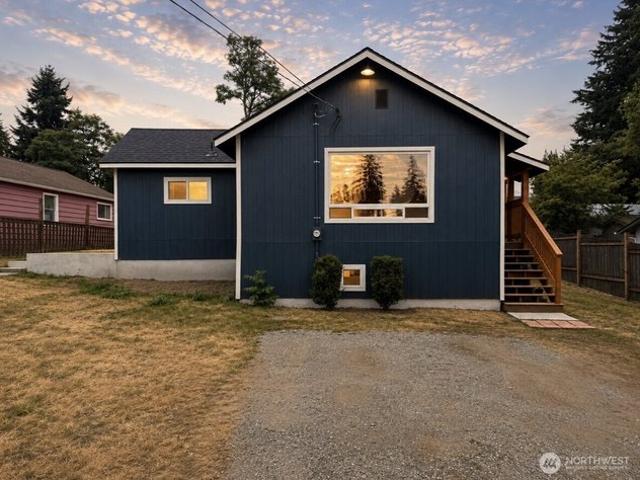 5523 S Leo St, Seattle, WA 98178