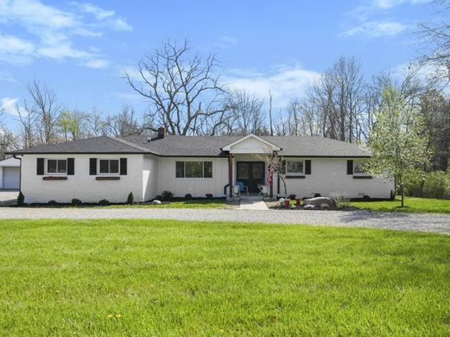 5523 S Nineveh Rd, Franklin, IN 46131