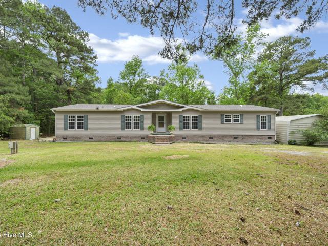 552 Colonial Landing Road SE