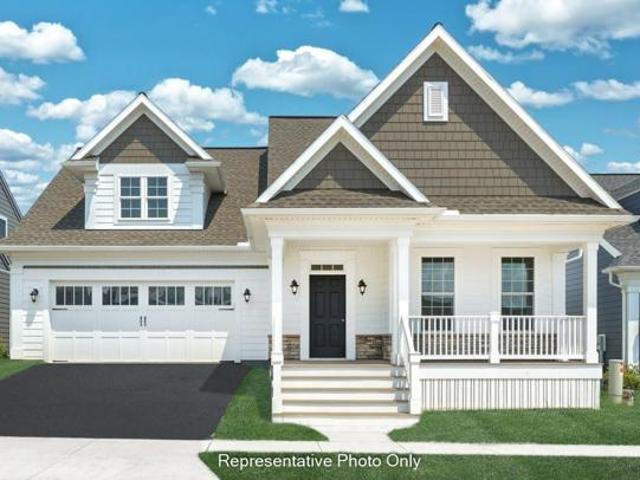 552 Constitution Dr, Ephrata, PA 17522