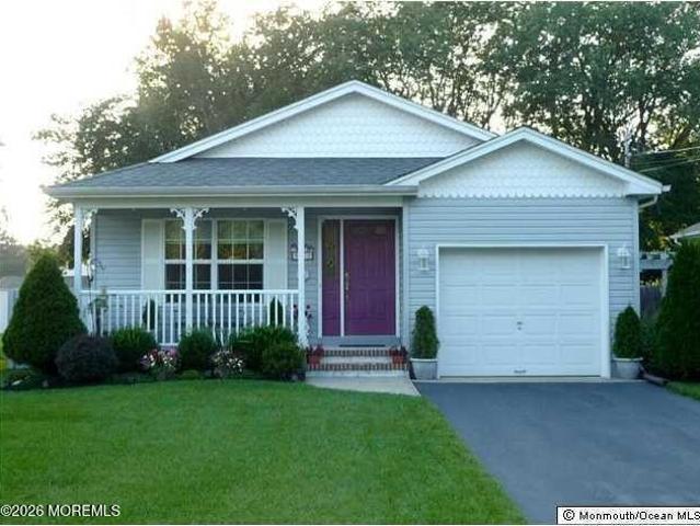552 Bash Rd, Toms River, NJ 08753