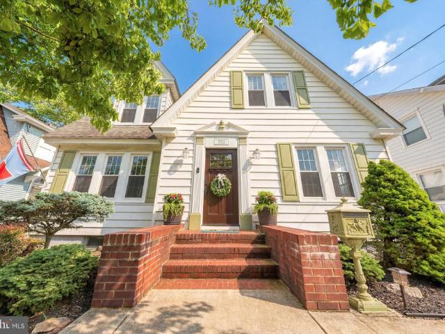 552 Bellevue Avenue