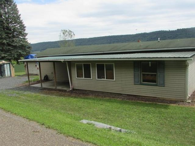 552 E Ridge Rd, Sunbury, PA 17801