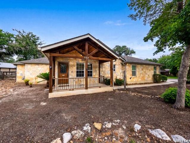 552 Jacobs Ln