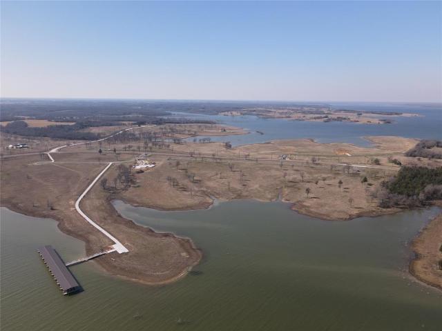552 Lakeshore Ln, Windom, TX 75492 | MLS #21190