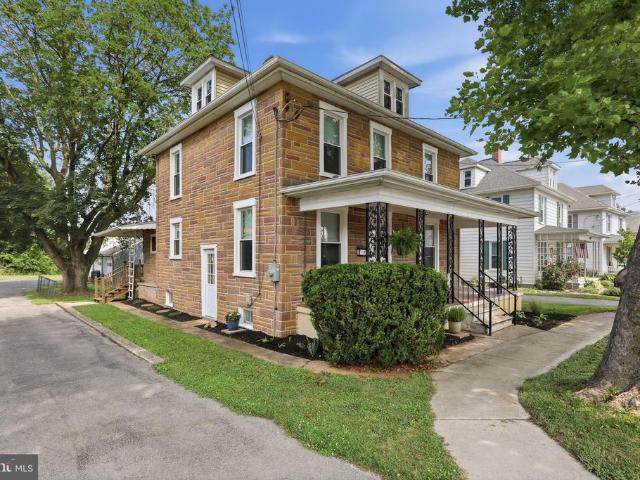 552 N Allison Street