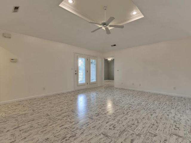 552 S Kasper Drive