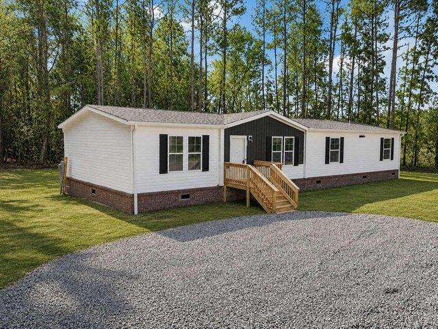 552 Selena Cir, Holly Hill, SC 29059