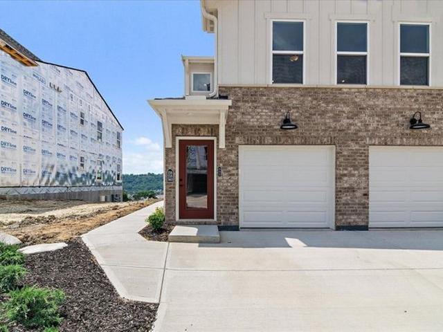 552 Station Dr, Ludlow, KY 41016