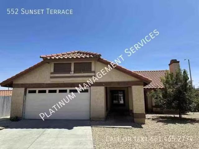 552 Sunset Terrace 552 Sunset Ter