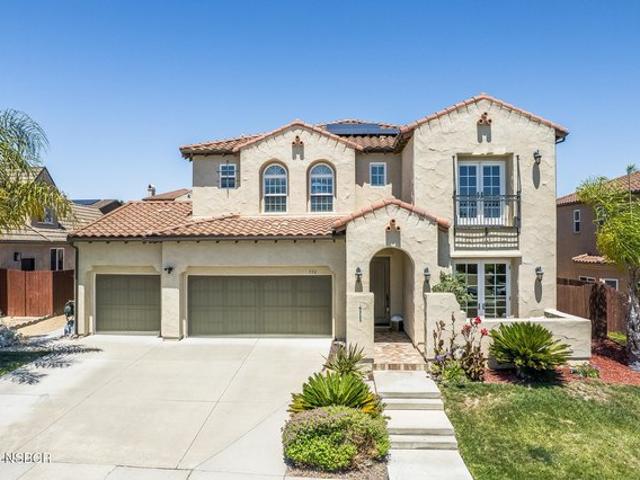 552 Palomar Cir, Lompoc, CA 93436