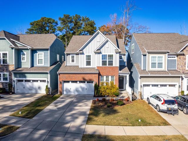 552 Rowanwood Way