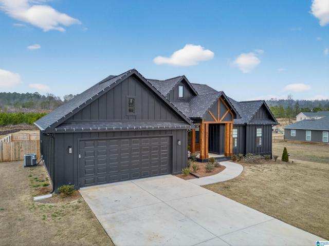552 Waterford Way