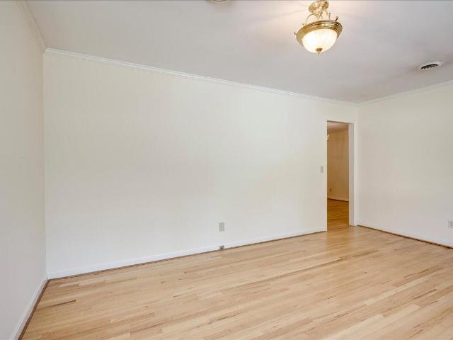 552 Whitehead Drive