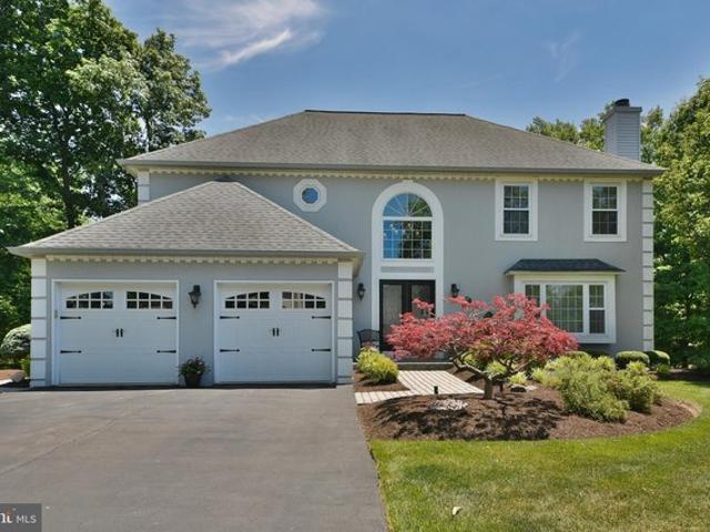 552 Zinn Dr, Southampton, PA 18966