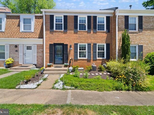5534 Kendrick Ln, Burke, VA 22015