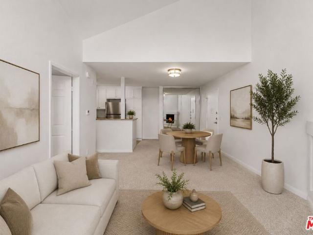 5535 Canoga Avenue 317