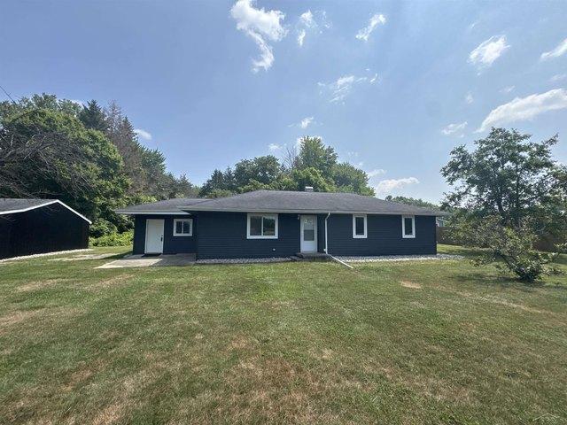 5535 Fort Rd, Saginaw, MI 48601
