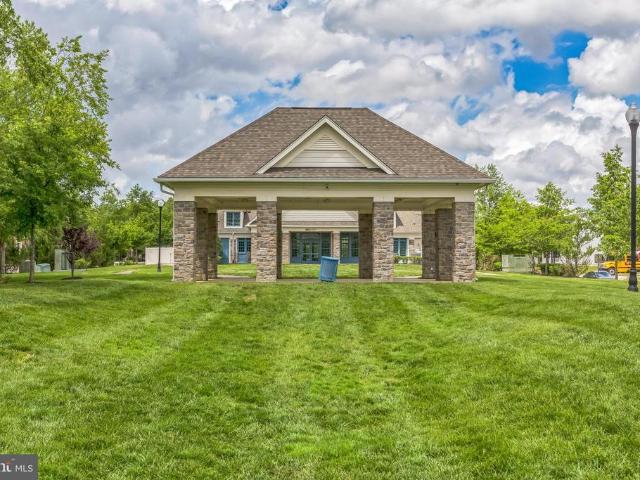 5535 Peanuts Lane