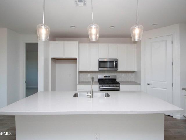 5536 W Western Star Boulevard