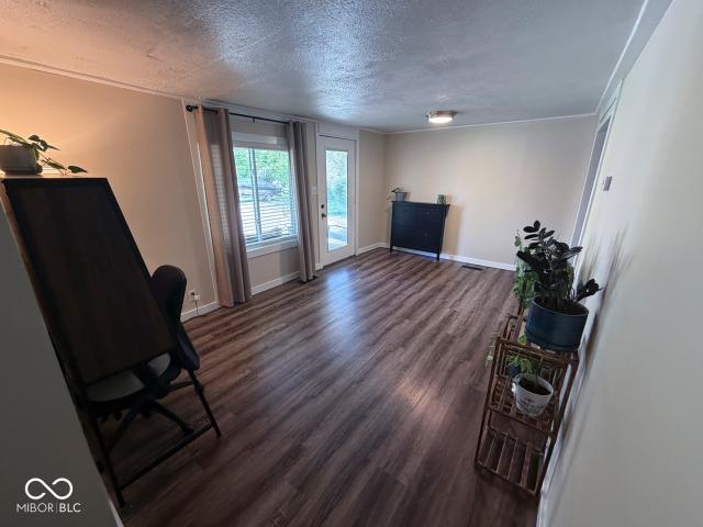 5537 N Clover Bush Drive