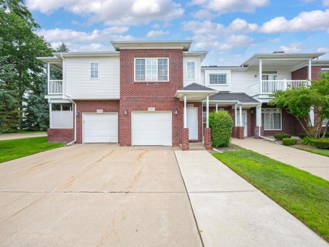 5537 Acorn Lane # 101