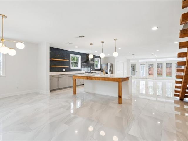 5537 Cherlyn Drive