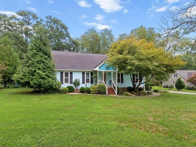 5537 Dunallie Dr, Fuquay Varina, NC 27526