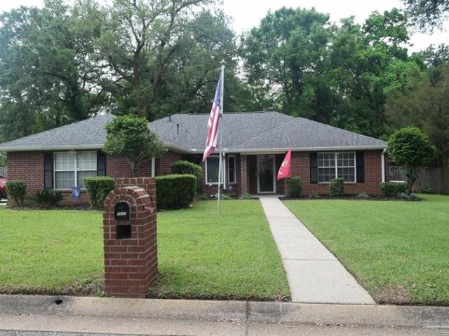 5537 Shadow Grove Blvd, Pensacola, FL 32526