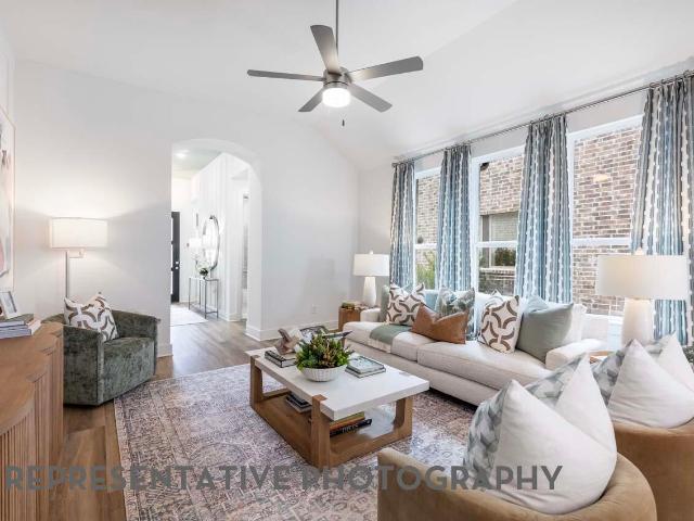 5538 Hibiscus Cove Lane