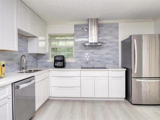 5538 Holly St Apt 316, Houston, TX 77081