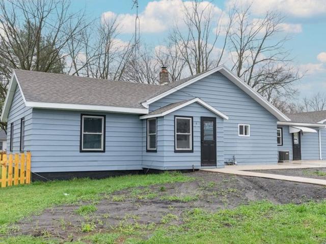 55301 Fairview Ave, South Bend, IN 46628