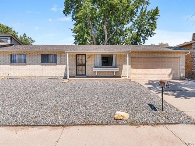 5530 Crystal Way, Denver, CO 80239