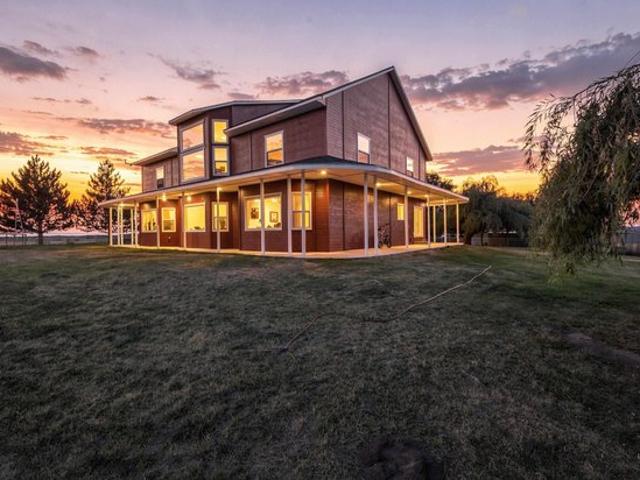 5530 E Tower Ln, Caldwell, ID 83607