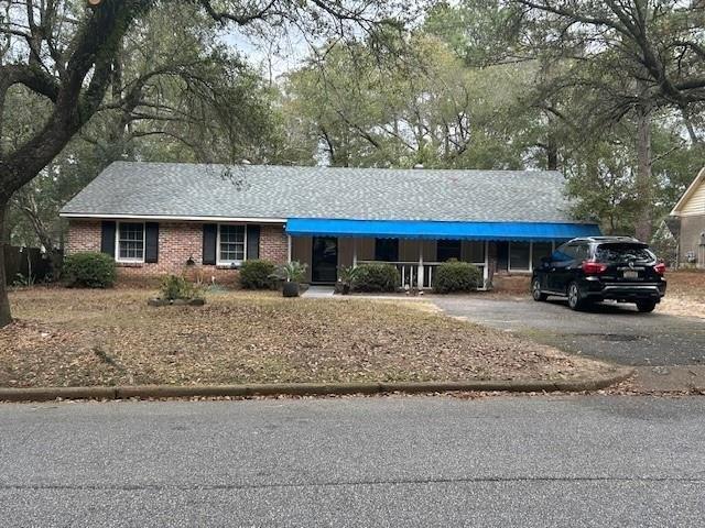 5530 Gaillard Dr, Mobile, AL 36608