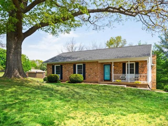 5530 Gladeview Dr, Bridgewater, VA 22812
