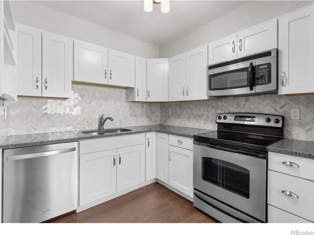 5530 Stonewall Place # 32