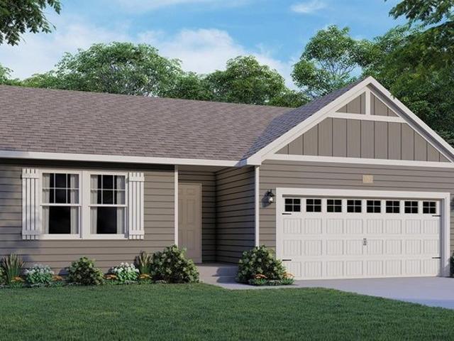 5531 Mammoth Dr SE, Caledonia, MI 49316