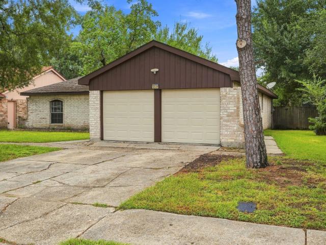 5531 Maplegate Drive