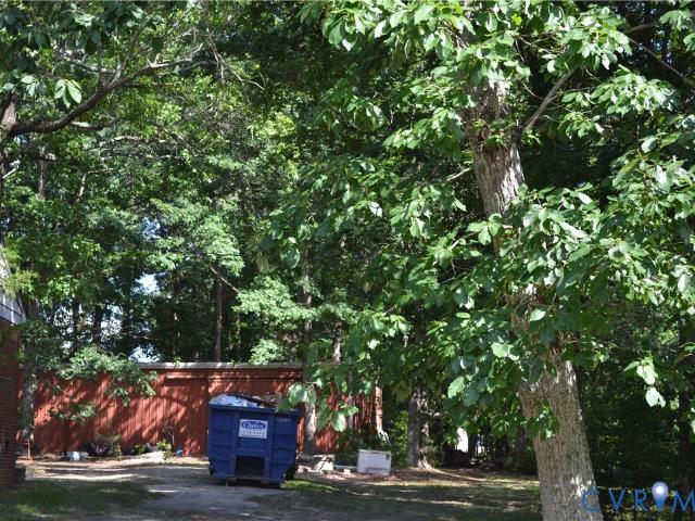 5531 Claridge Drive