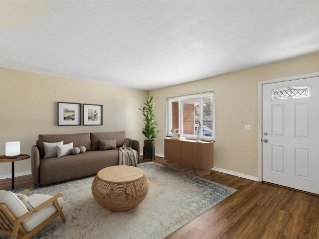 5533 N Shawnee Avenue